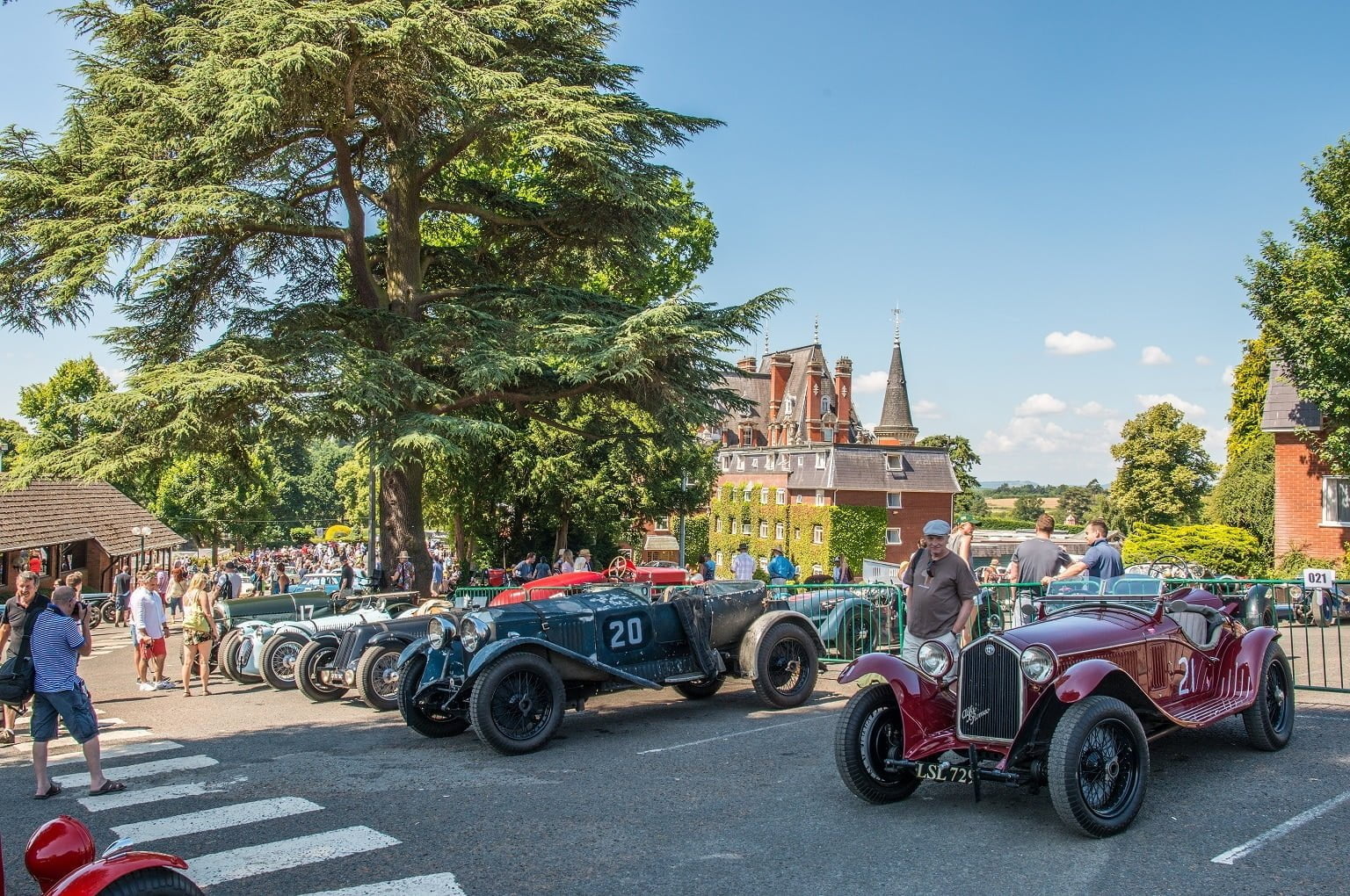 Getting Started With Classic Cars - Tips for Setting Out